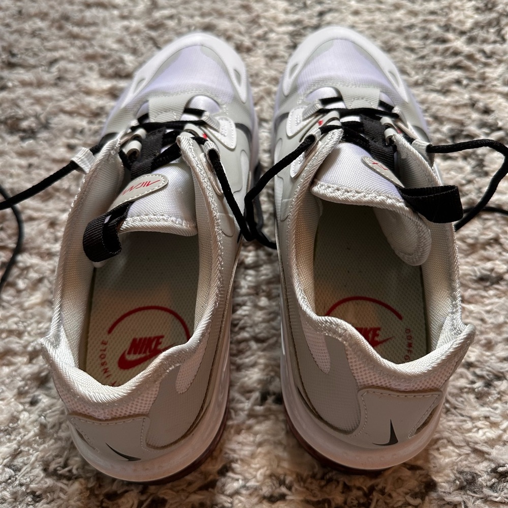 Mens Nike Air Max Infinity 2 Size 10 - Gem